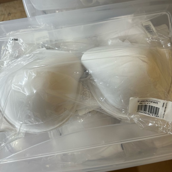 Vanity Fair | Intimates & Sleepwear | New Vanity Fair Beauty Back 2 ...